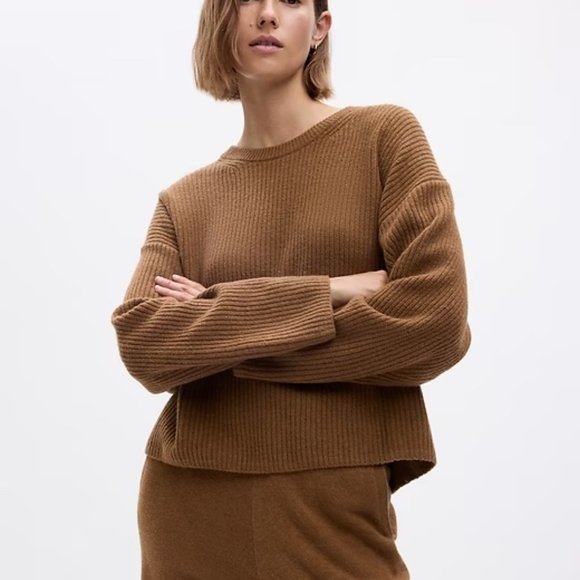Uniqlo | Sweaters | Uniqlo Brown Womens Sweater S | Poshmark
